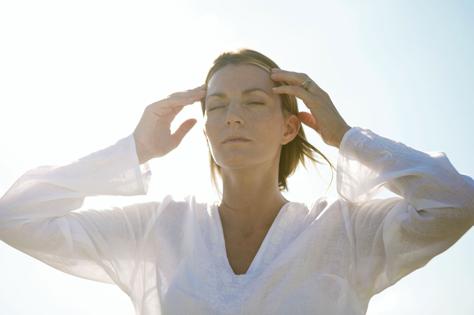 What to Know Before Getting a Psychic Reading - PsychicOz